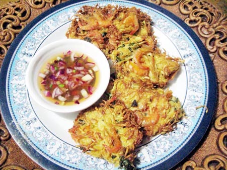 Northern Dispatch | Makan ala Pinoy: Ukoy a rabong