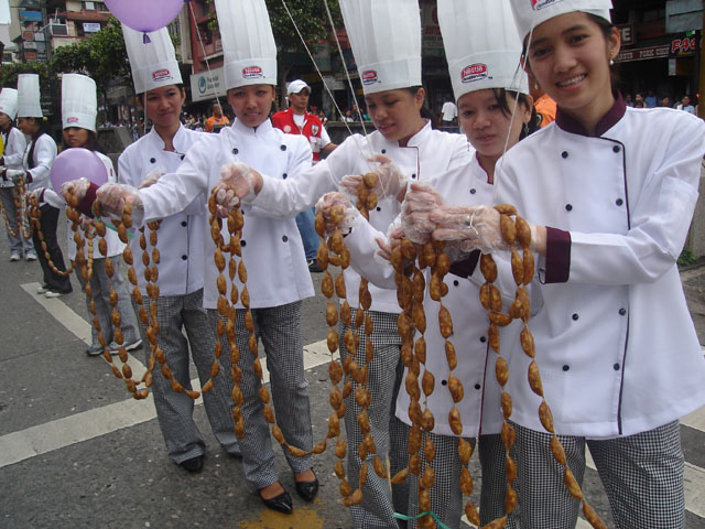 Northern Dispatch | First Baguio Longganisa Parade
