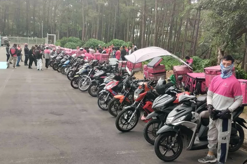 Northern Dispatch | Baguio Foodpanda riders fight for better working ...