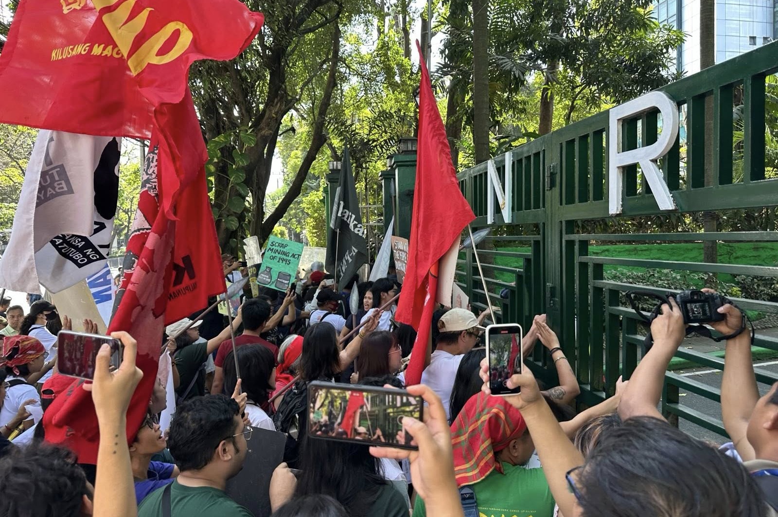 Northern Dispatch | News | Outrage pours after gov’t dismantles Nueva ...